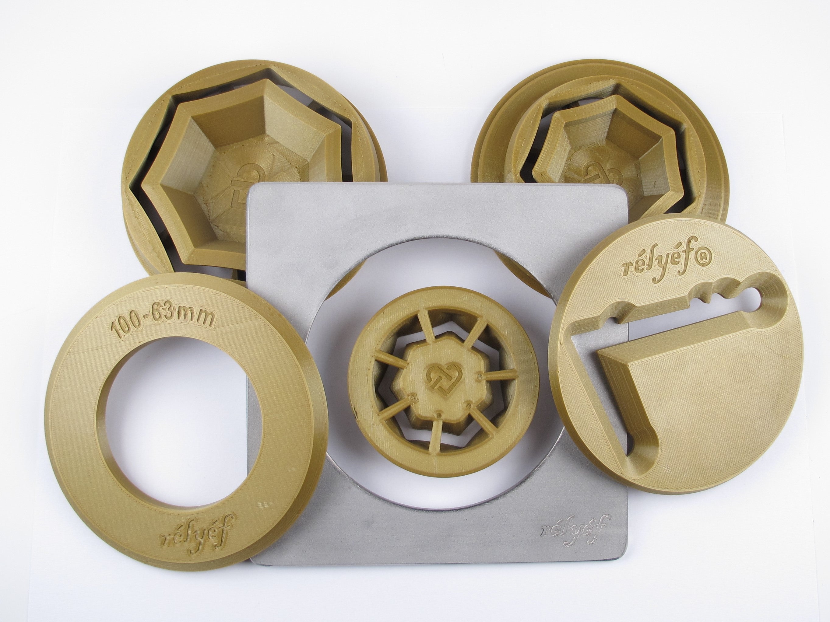 Die Adapter for Wall Extruders | Relyef pottery tools